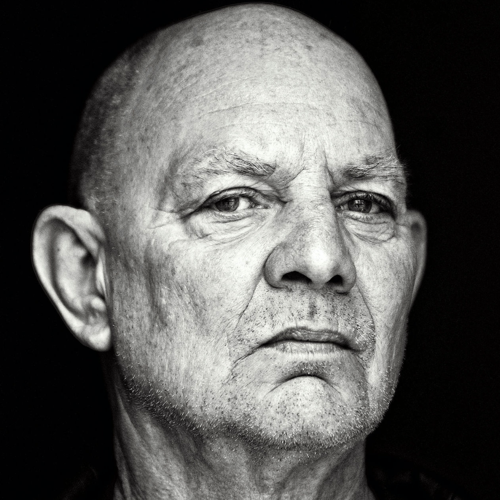 LARS NORÉN - Teatret ved Sorte Hest