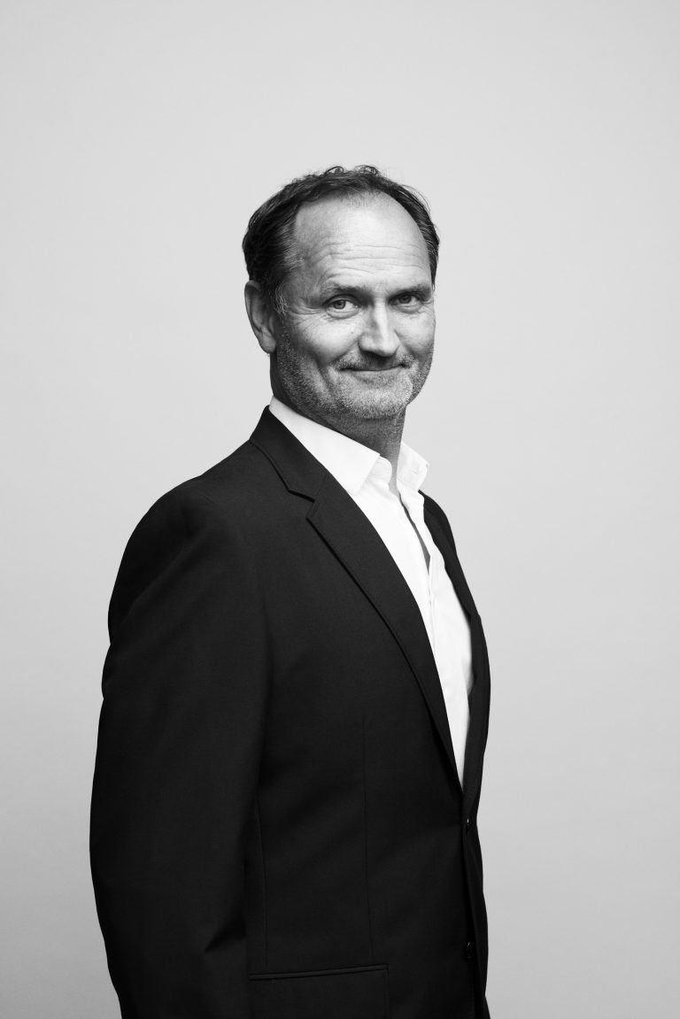 Niels Ellegaard. Foto: Robin Skjoldborg - Teatret ved Sorte Hest