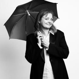 LAURA BRO - Teatret ved Sorte Hest